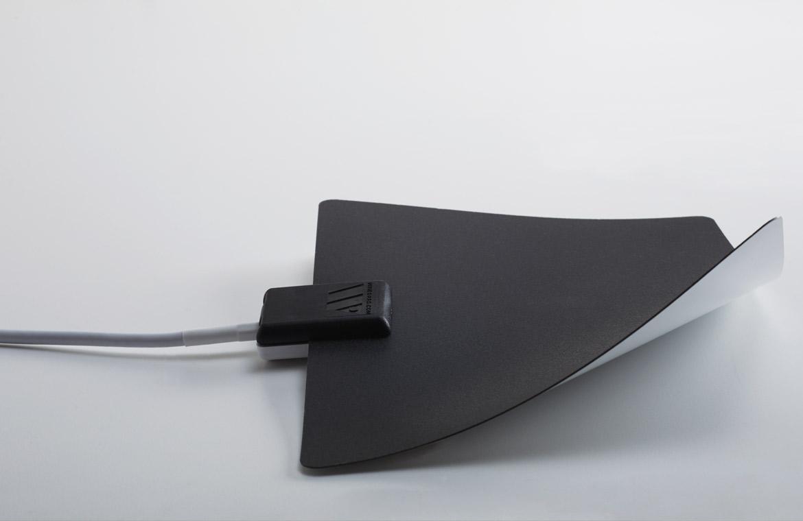 Winegard FlatWave Micro HDTV Antenna (Non-Amped) | AAII