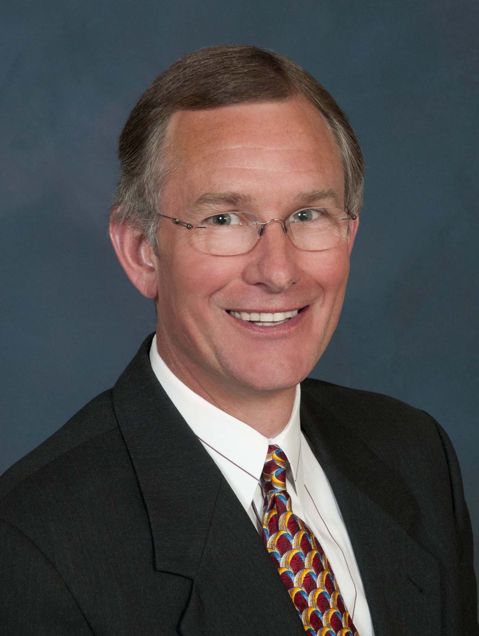 Author page for Ed Easterling | AAII