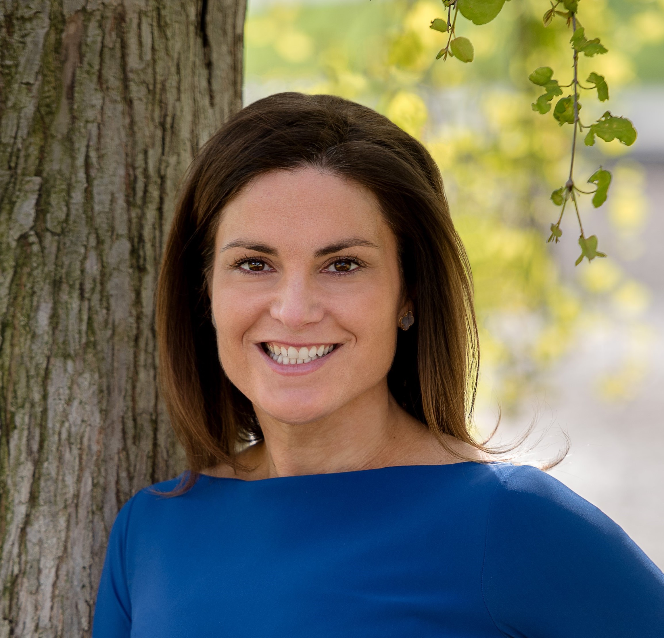 Author page for Lacy Garcia | AAII